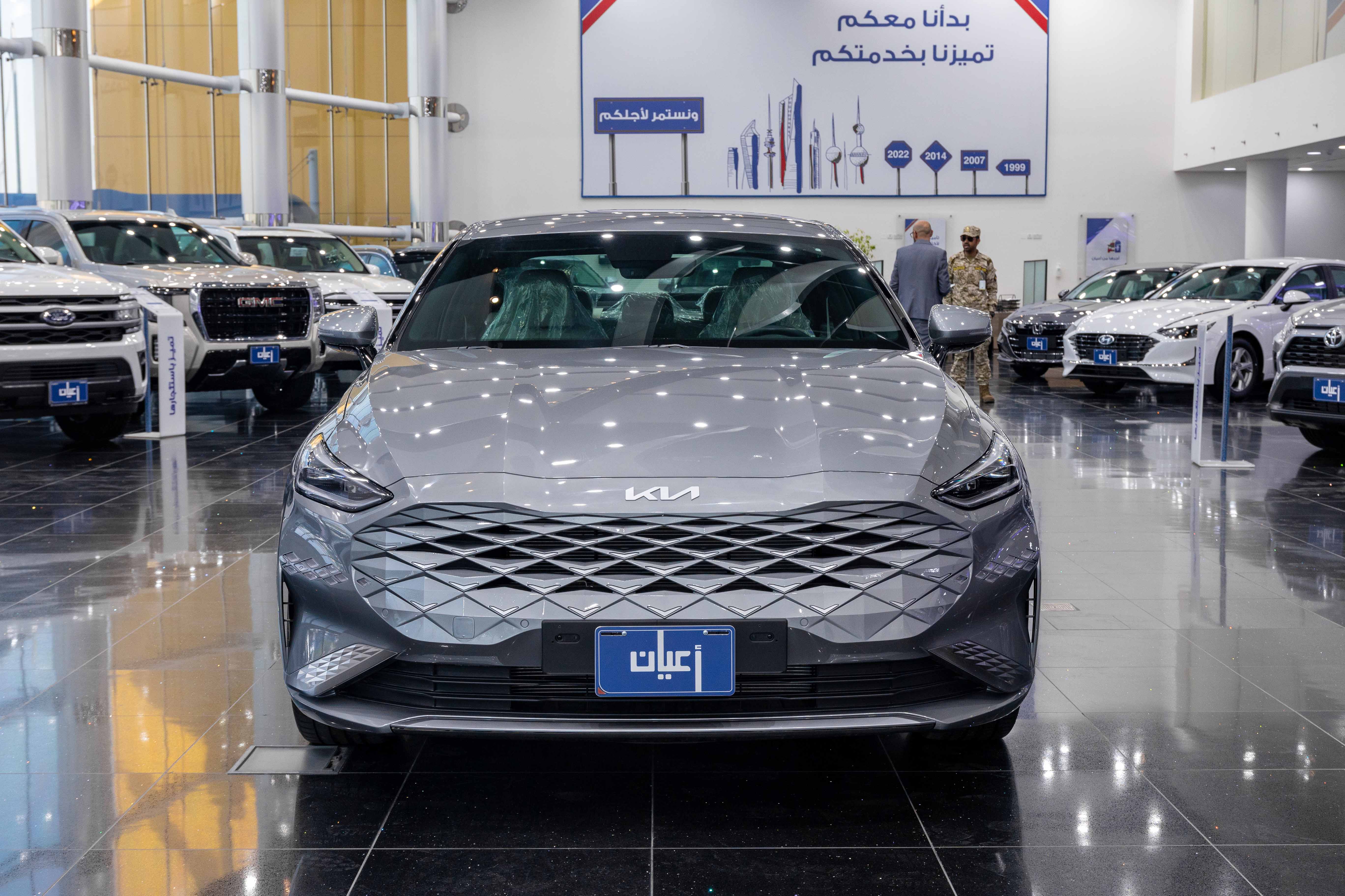 LEASE A NEW CAR - Aayan