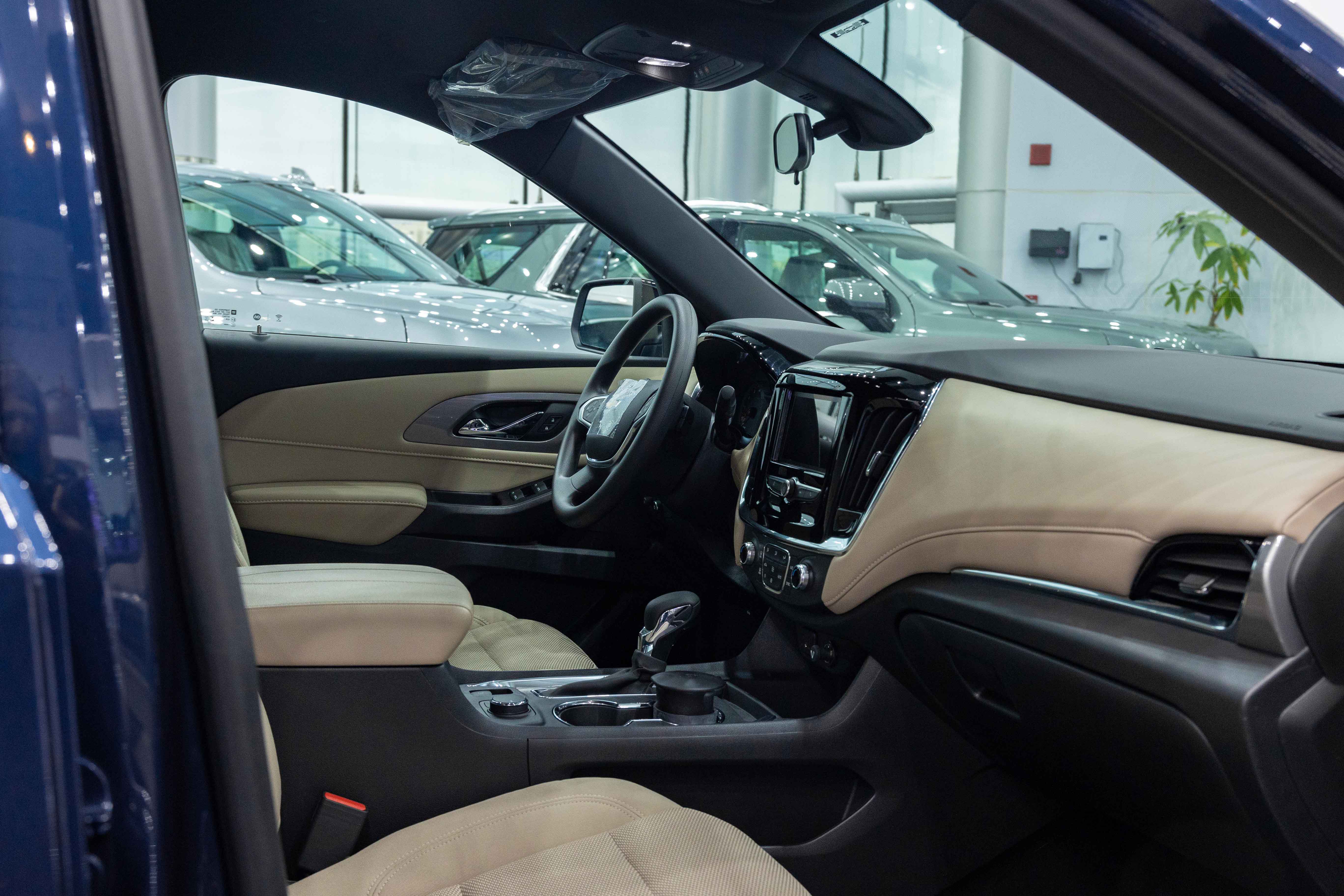 LEASE A NEW CAR - Aayan